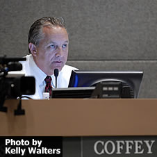 Clean Elections Resolution passes Anchorage Assembly